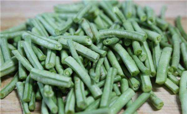 Planting method of cowpea on balcony - The Plant Aide